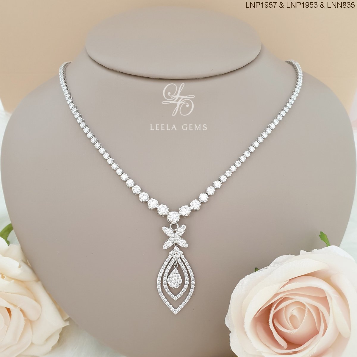 Diamond Necklace with detachable pendant - leelagems