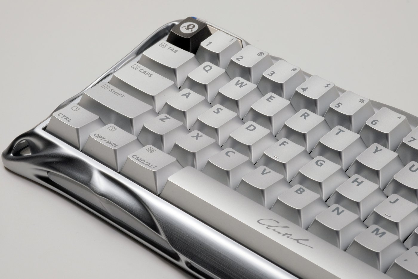 review | GravaStar Mercury V60 PRO - Chrome Silver