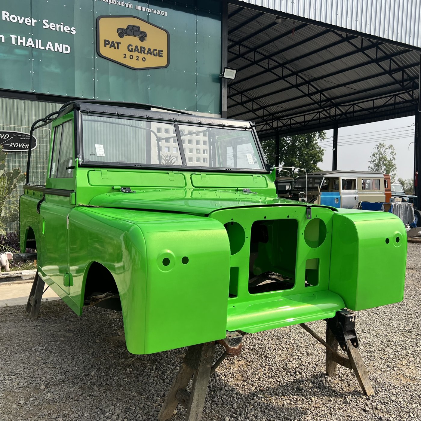 Land Rover Series 1-2-3 Full-Body Reproduction Available