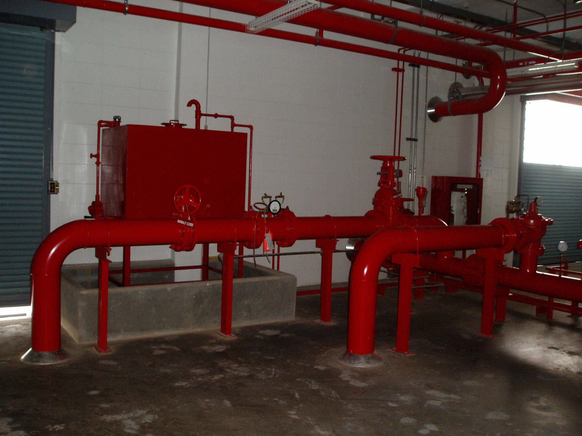 En Fire Protection System - บริษัท เด็คก้า จำกัด