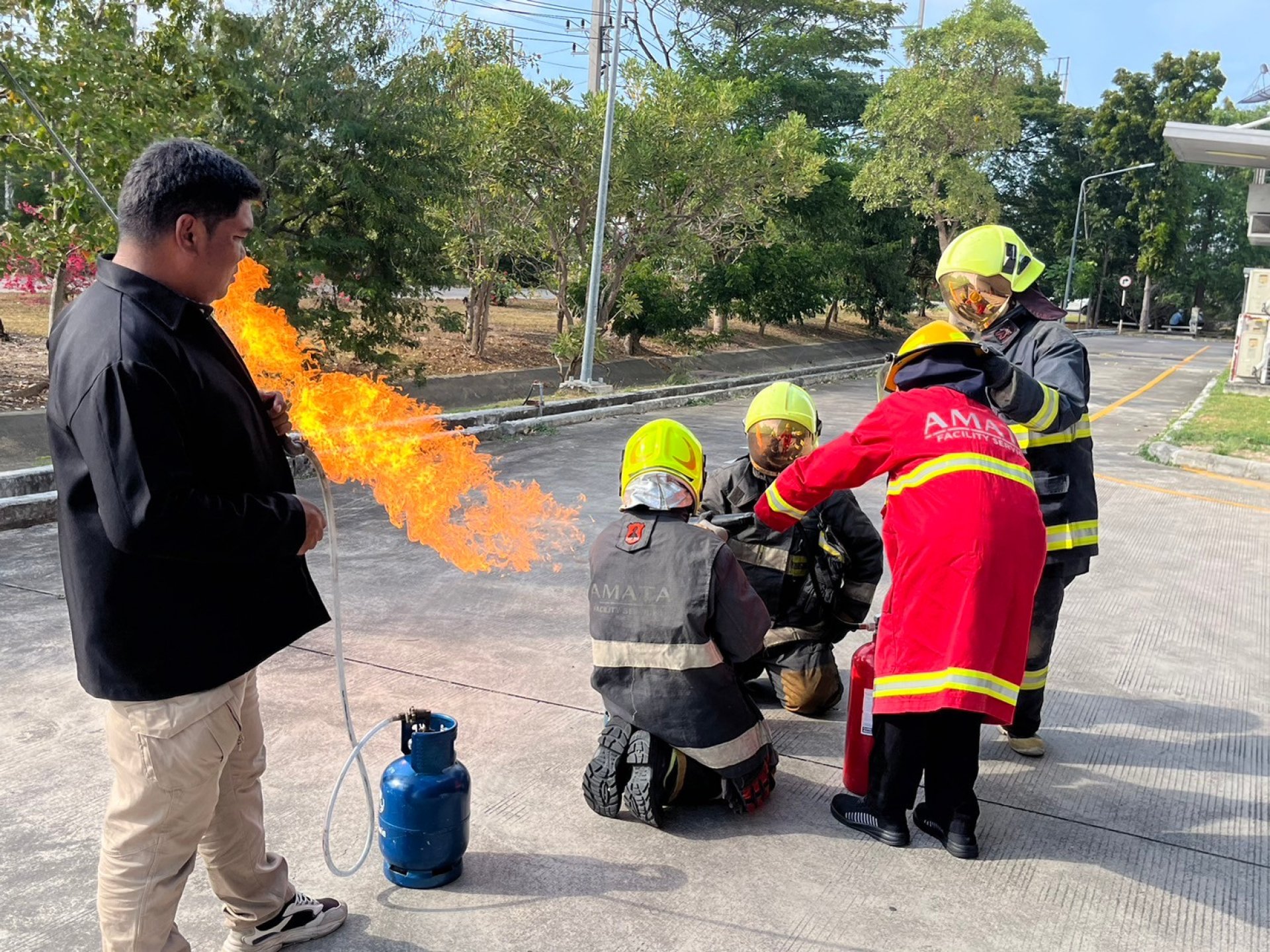 Basic Fire Fighting and Evacuation Fire Drill Training