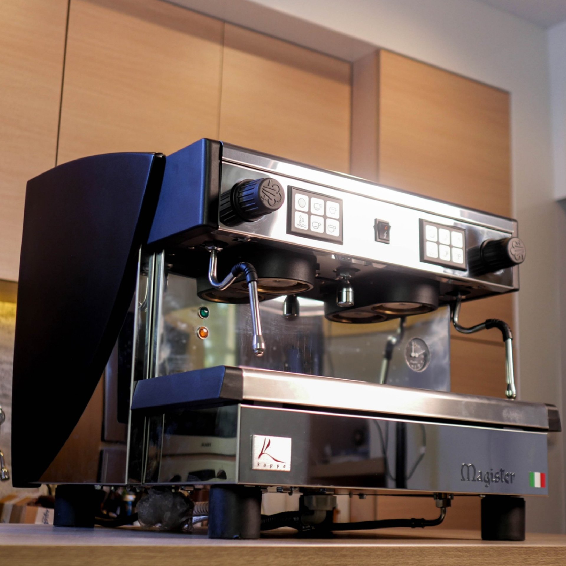 WorldWide Coffee ศูนย์รวมอุปกรณ์ชงกาแฟ เปิดร้านกาแฟ ครบวงจร