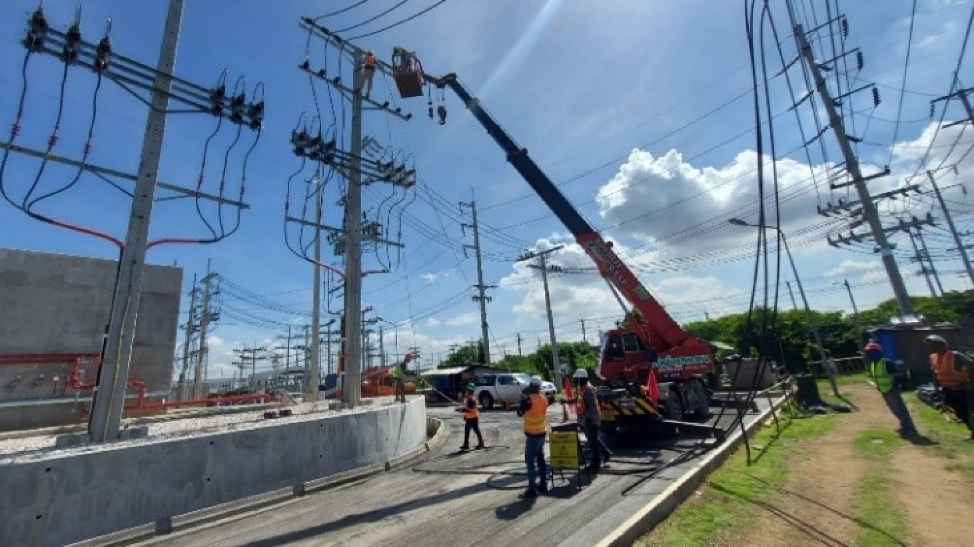 Installation of distribution system for Nava Nakorn Power Plant, NNEG ...