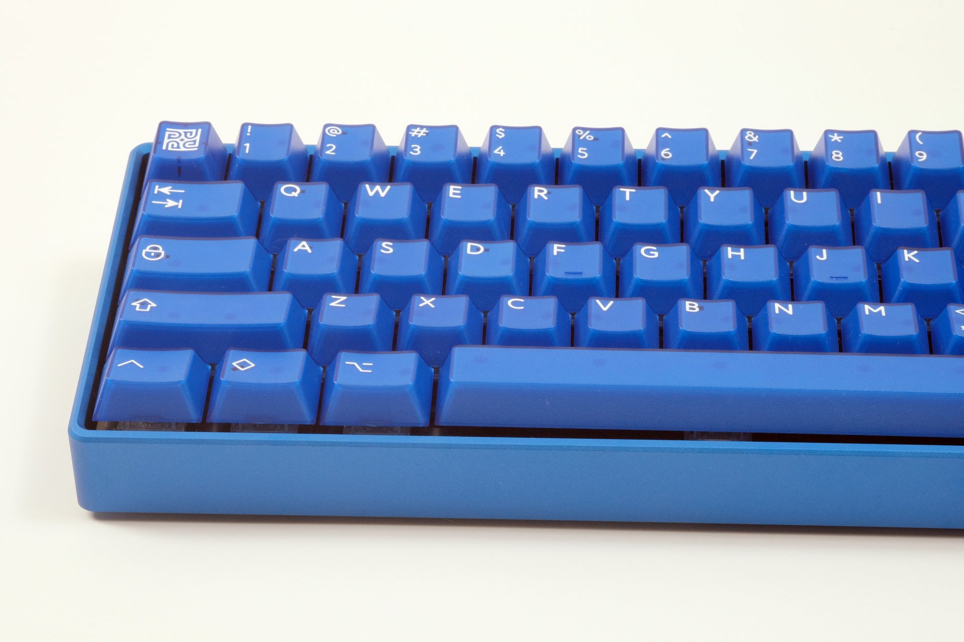 built | VENOM 60HE RGB(copy)