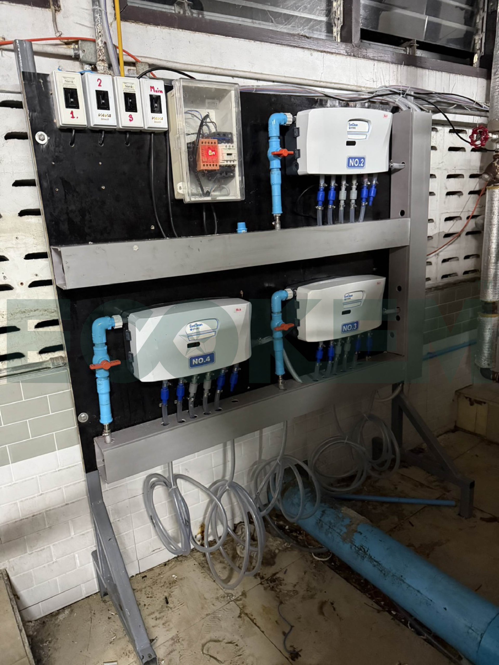 Automatic Laundry Chemical Dispensing System ﻿Installation