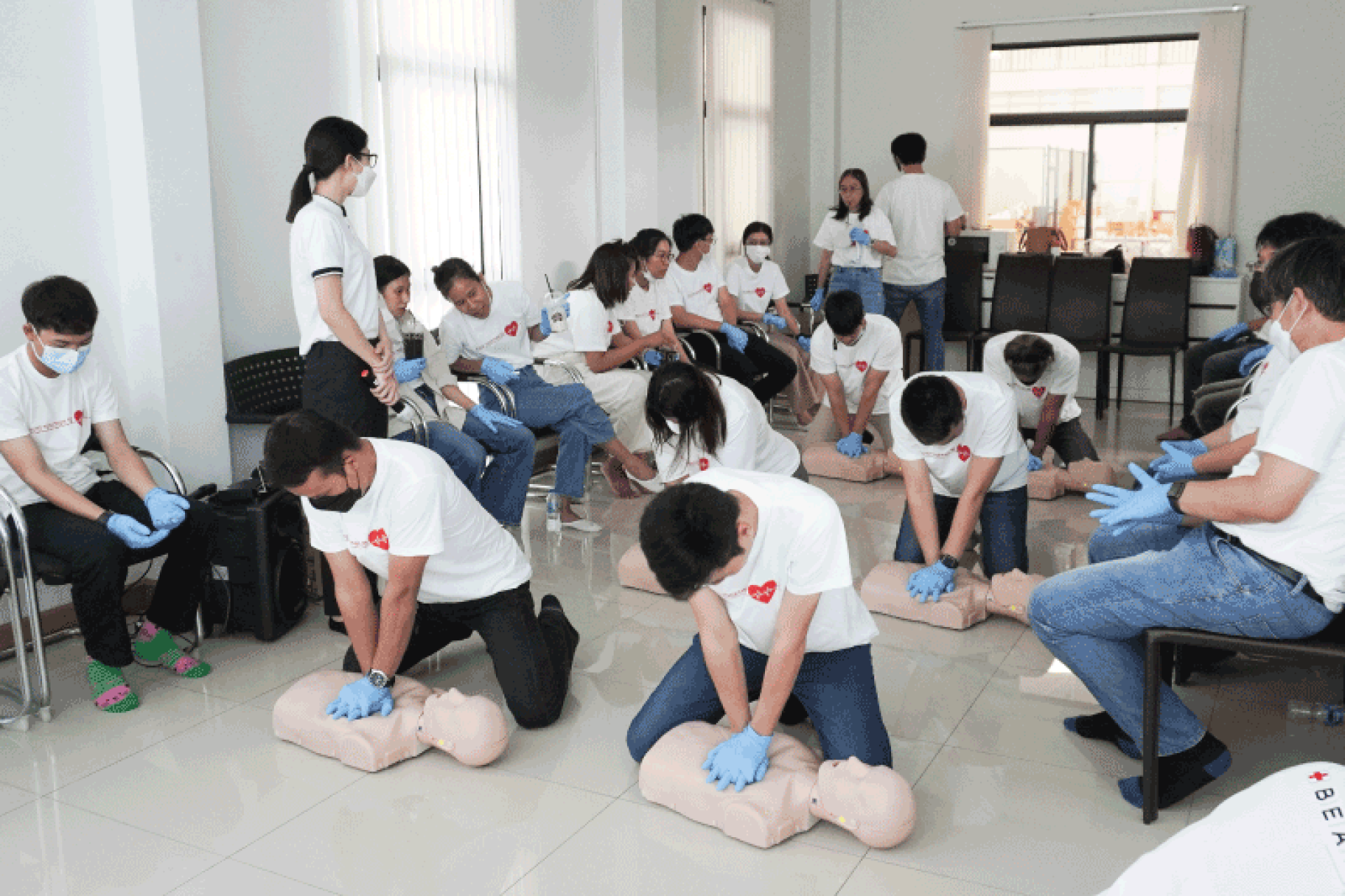 AUTO TOGETHER 2023 #10-2 Practice First Aid and Cardiopulmonary ...