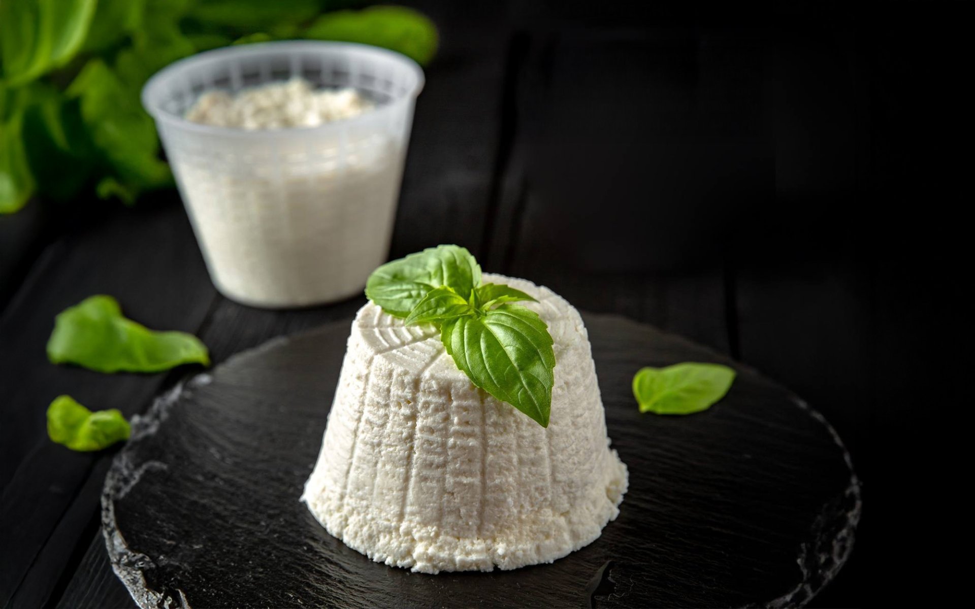 Ricotta Cheese: History of Italian Whey Cheese | Rimping