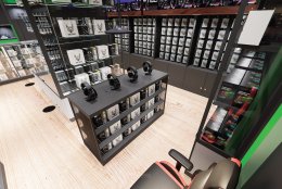 ออกแบบ ผลิต และติดตั้งร้าน : ร้าน T.Store อยุธยา - furstudio-design