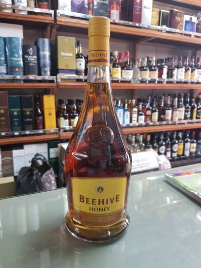 Beehive Xo 700ml (40%) - 88dutyfree