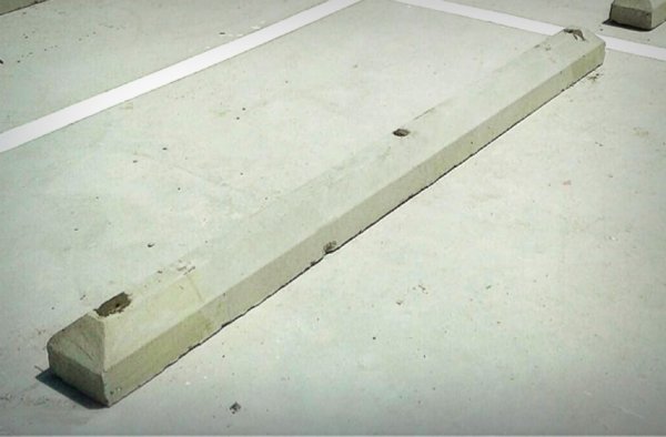 Wheel Stopper ที่ห้ามล้อคอนกรีต ที่หยุดล้อรถยนต์ 45,160, 180, 200, 250 ...