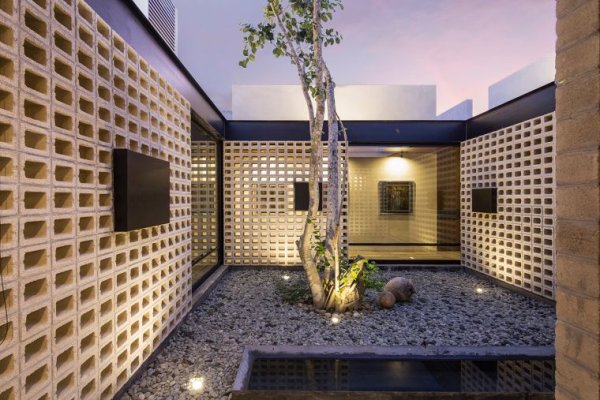"LEGO BLOCK SYSTEM" วัสดุที่ช่วยให้บ้านโปร่งโล่ง รับลมจากธรรมชาติ และ ...