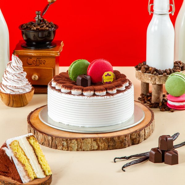 Tiramisu 6" Cake by Eaton Indonesia - eatonindonesia