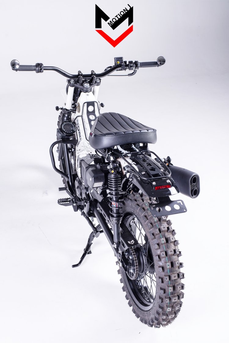 Honda CT-125 Custom By Motion J Thailand1
